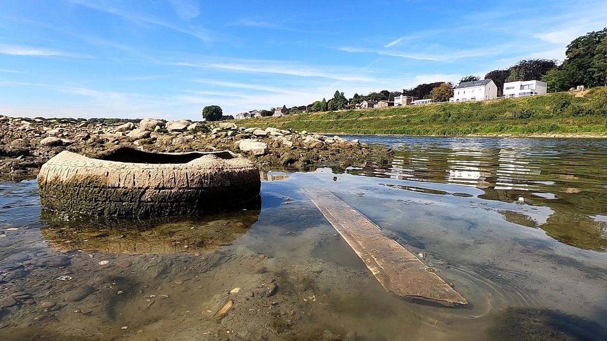 Water pollution: How the EU is working to restore our rivers, lakes and ...