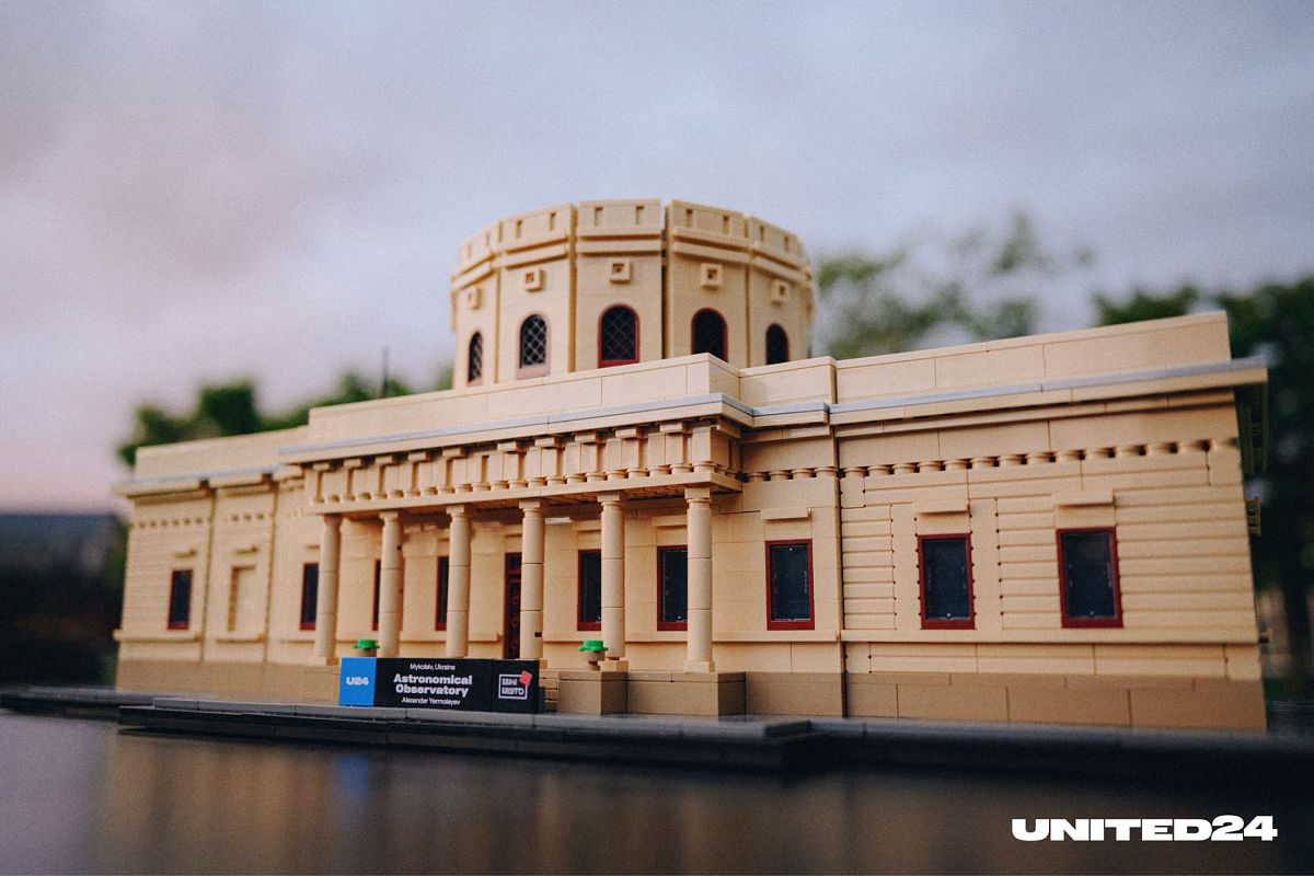 LEGO artists reconstruct iconic Ukrainian landmarks to raise funds for ...