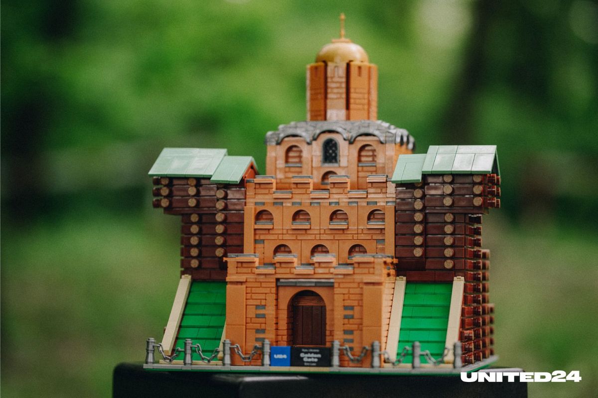 LEGO artists reconstruct iconic Ukrainian landmarks to raise funds for ...