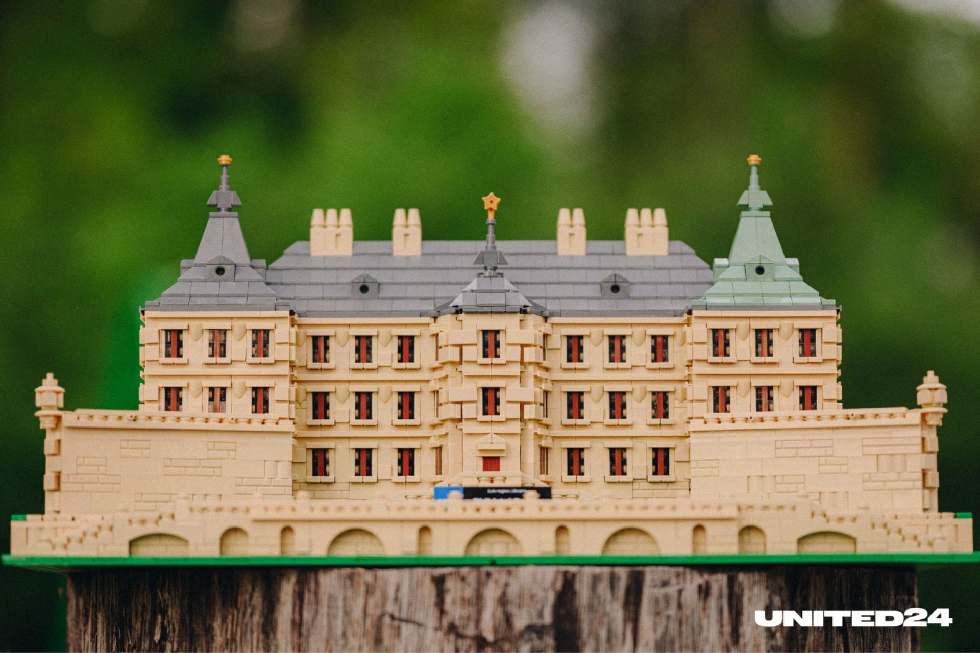 LEGO artists reconstruct iconic Ukrainian landmarks to raise funds for ...