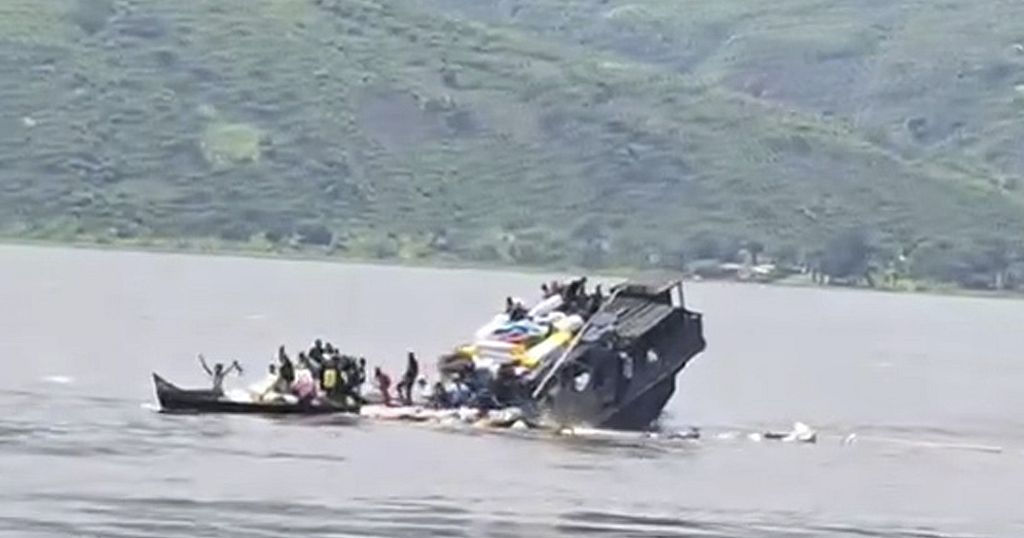 DRC: 20 dead and hundreds missing in boat accident | Africanews