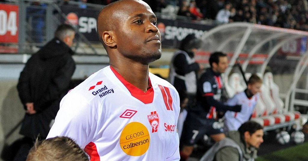 Cameroonian footballer Landry Nguemo dies in a tragic road accident ...