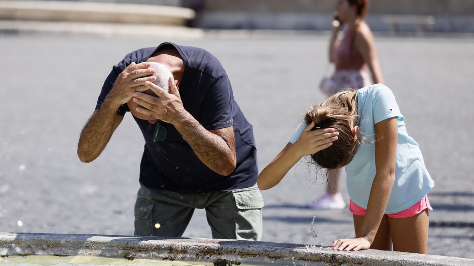 Heatwave expected in Italy this weekend with temperatures soaring to 40 ...