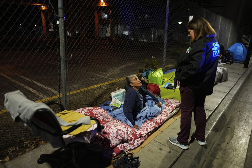 Homelessness in the US reaches record high as housing costs bite | Euronews