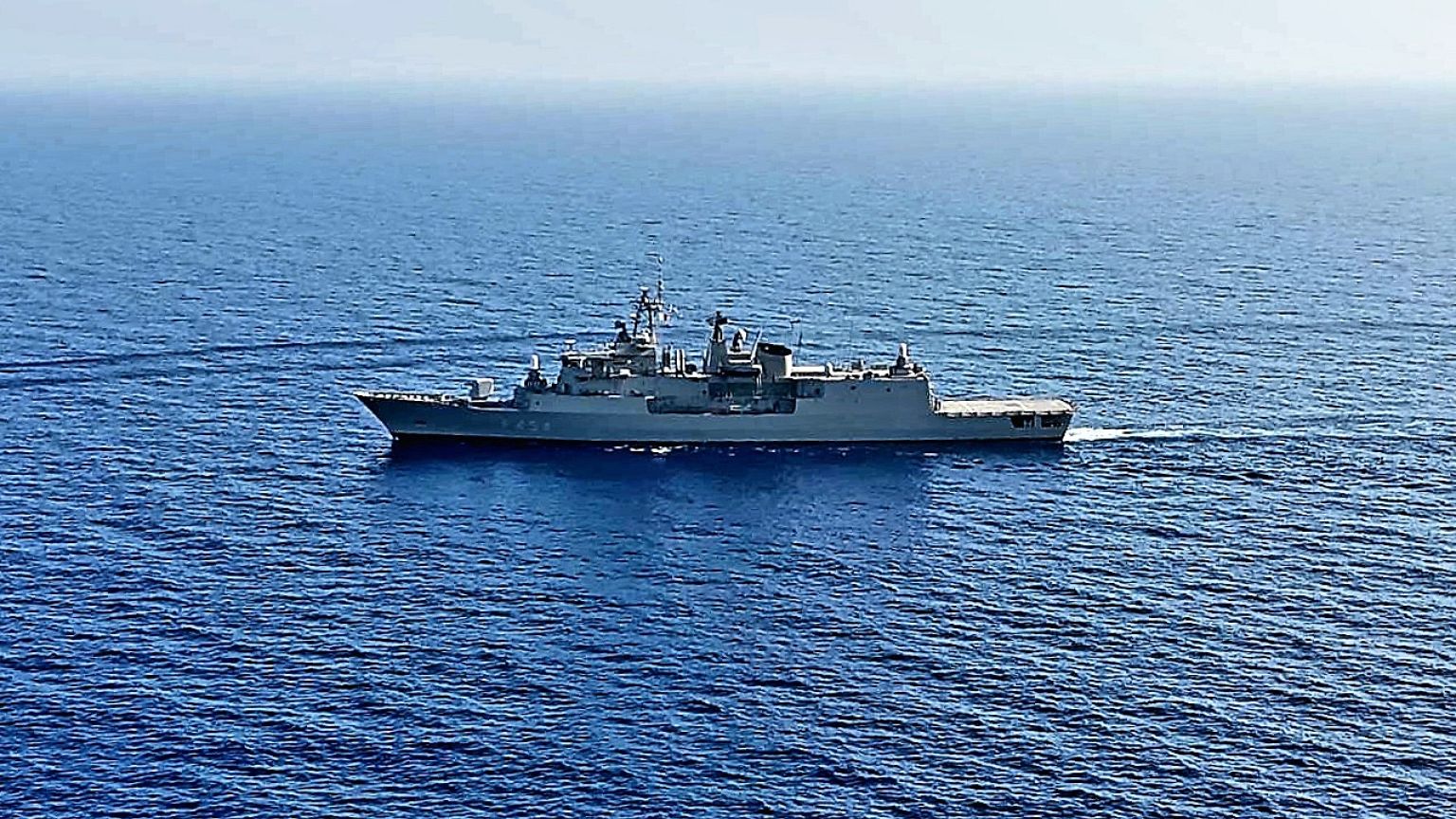 Επιχείρηση «ΑΣΠΙΔΕΣ»: Κατάρριψη drones από την Φρεγάτα ΨΑΡΑ στον Κόλπο ...