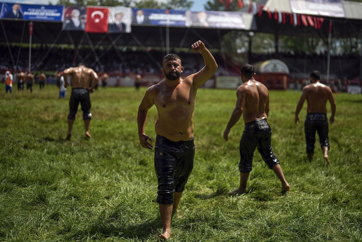 In pictures: Oiled up fighters clash in 663rd Turkish wrestling ...