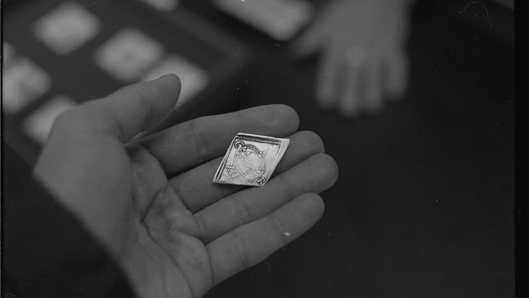 Brazilian artist steals coin from British Museum in controversial art ...