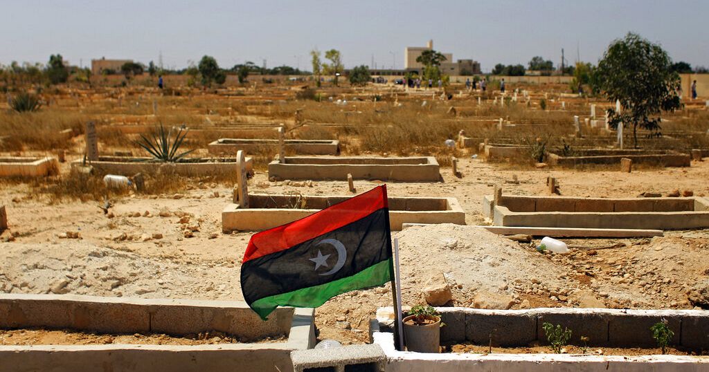 Libye : plus de 20 corps découverts dans une fosse commune à Syrte ...
