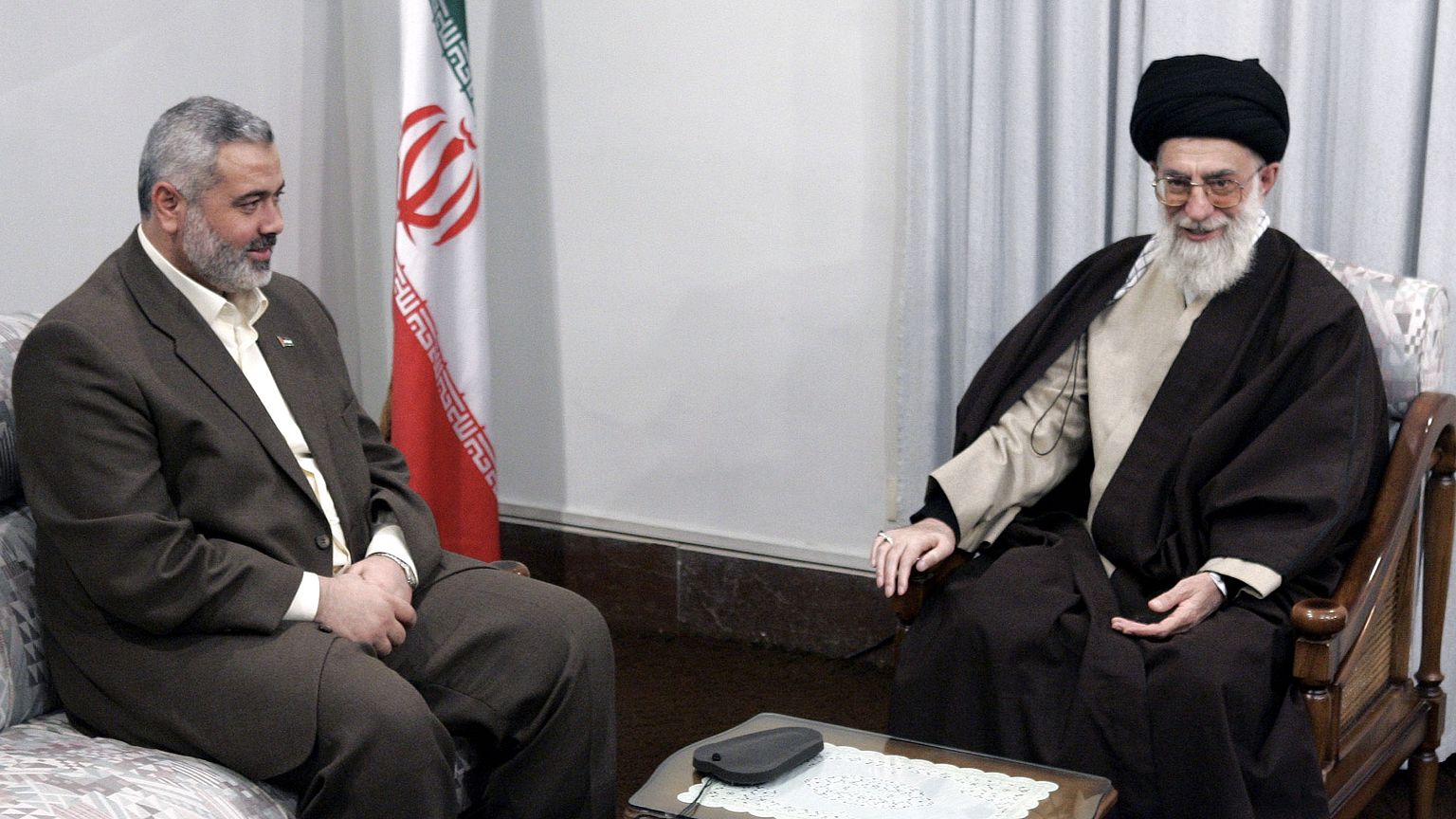 Hamaney, Haniye suikastine karşılık olarak İsrail'e direkt saldırı emri ...