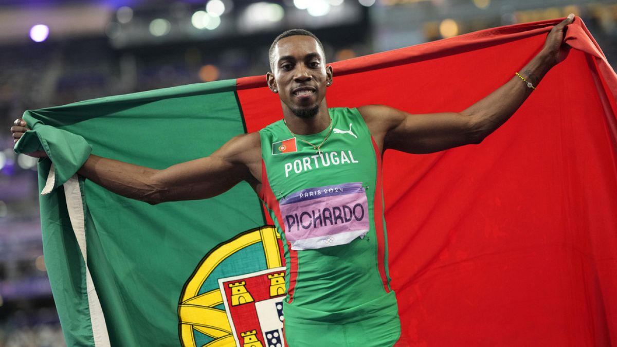 Paris 2024: Pichardo conquista prata no triplo salto | Euronews