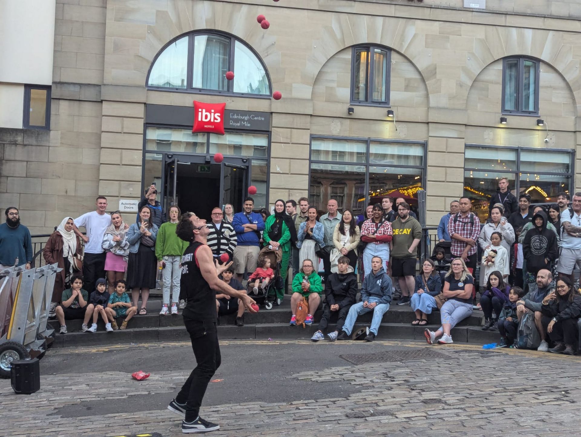 In Pictures: The street delights of the Edinburgh Fringe | Euronews