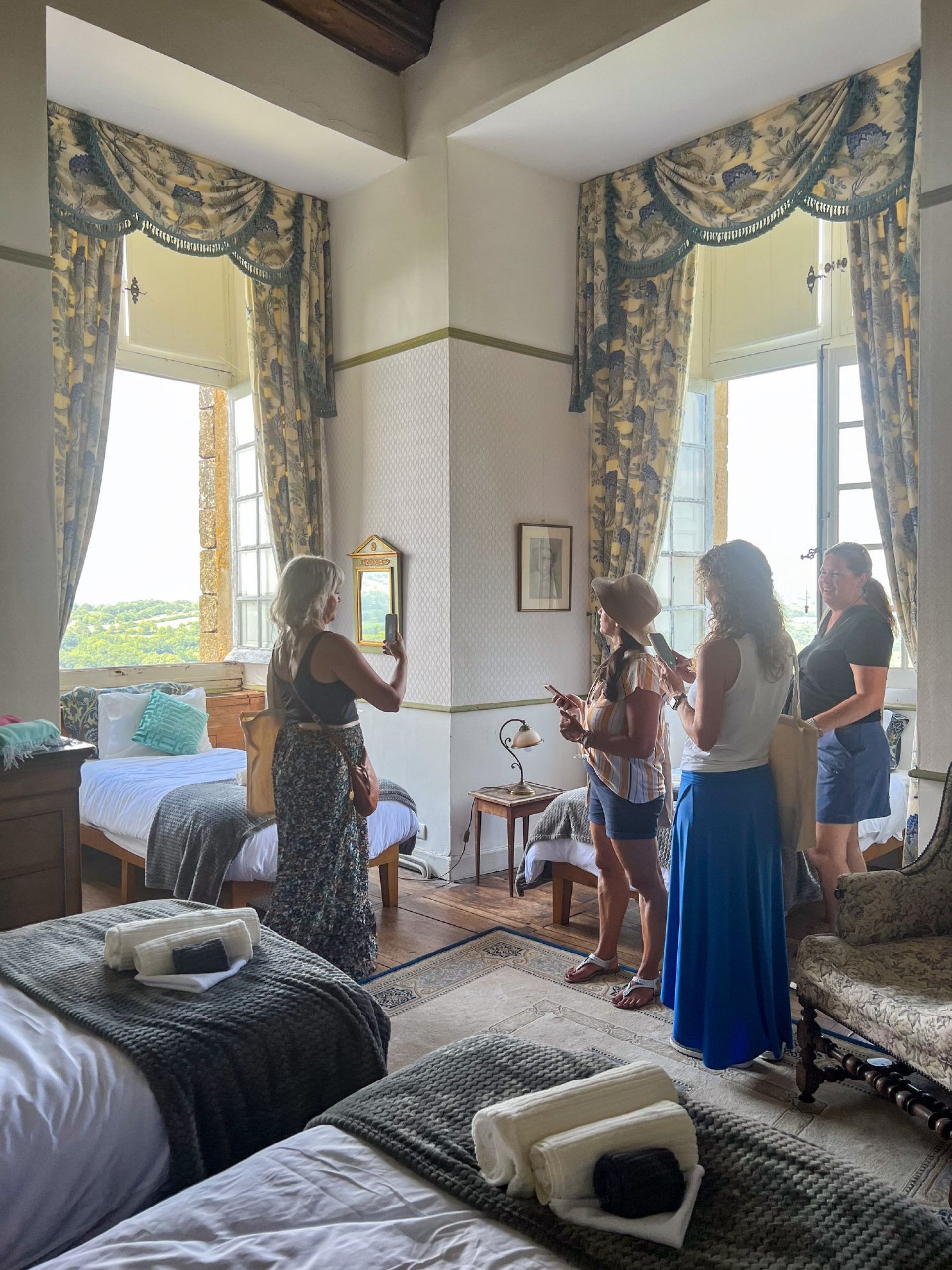 ‘An instant feeling of relief’: Why are women flocking to this French ...