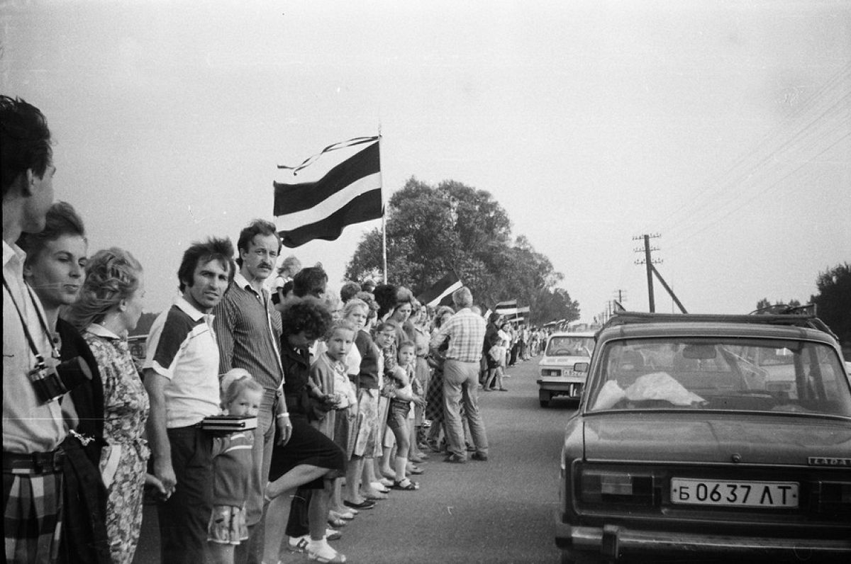 650 KM of Freedom: Vilnius marks 35 years since the Baltic Way with ...