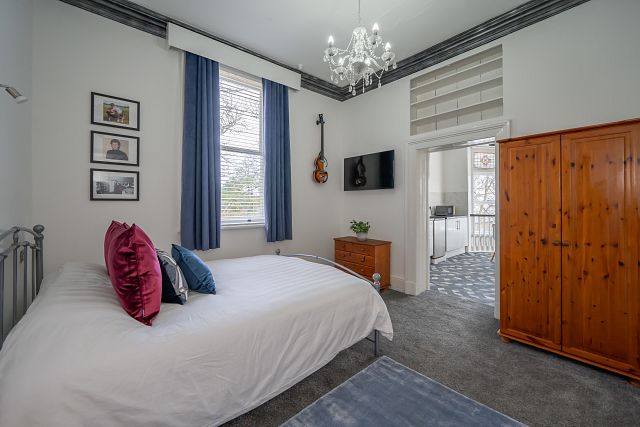 Liverpool club where the Beatles played turned into B&B by original ...