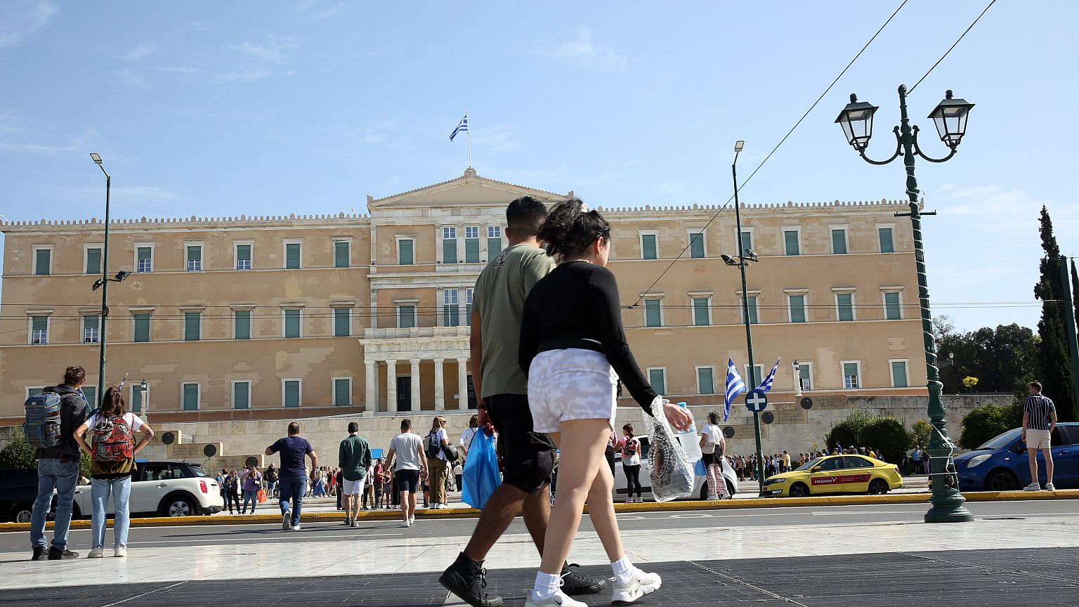 Αναβάθμισε τις προοπτικές του ελληνικού αξιόχρεου ο οίκος αξιολόγησης ...