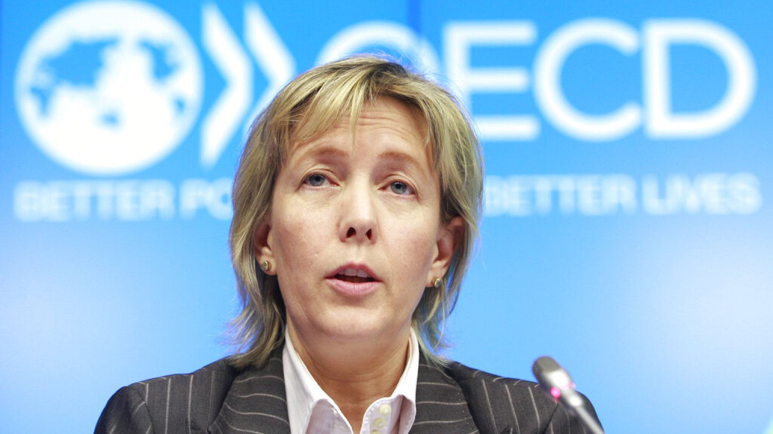 Primeiro-ministro assinala "pasta crucial" atribuída a Maria Luís ...