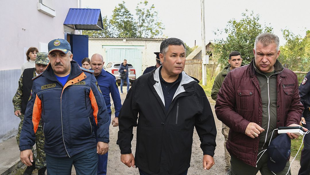 Russia’s Tver region partially evacuated after Ukrainian drone strike causes fire | Euronews