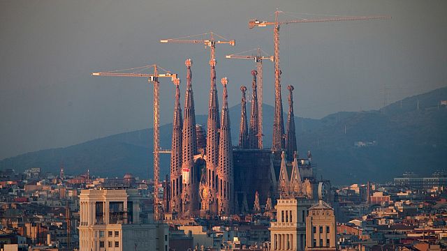 Sagrada Familia'nın Hz. İsa ve Meryem Ana kulesi 2025'de tamamlanacak ...