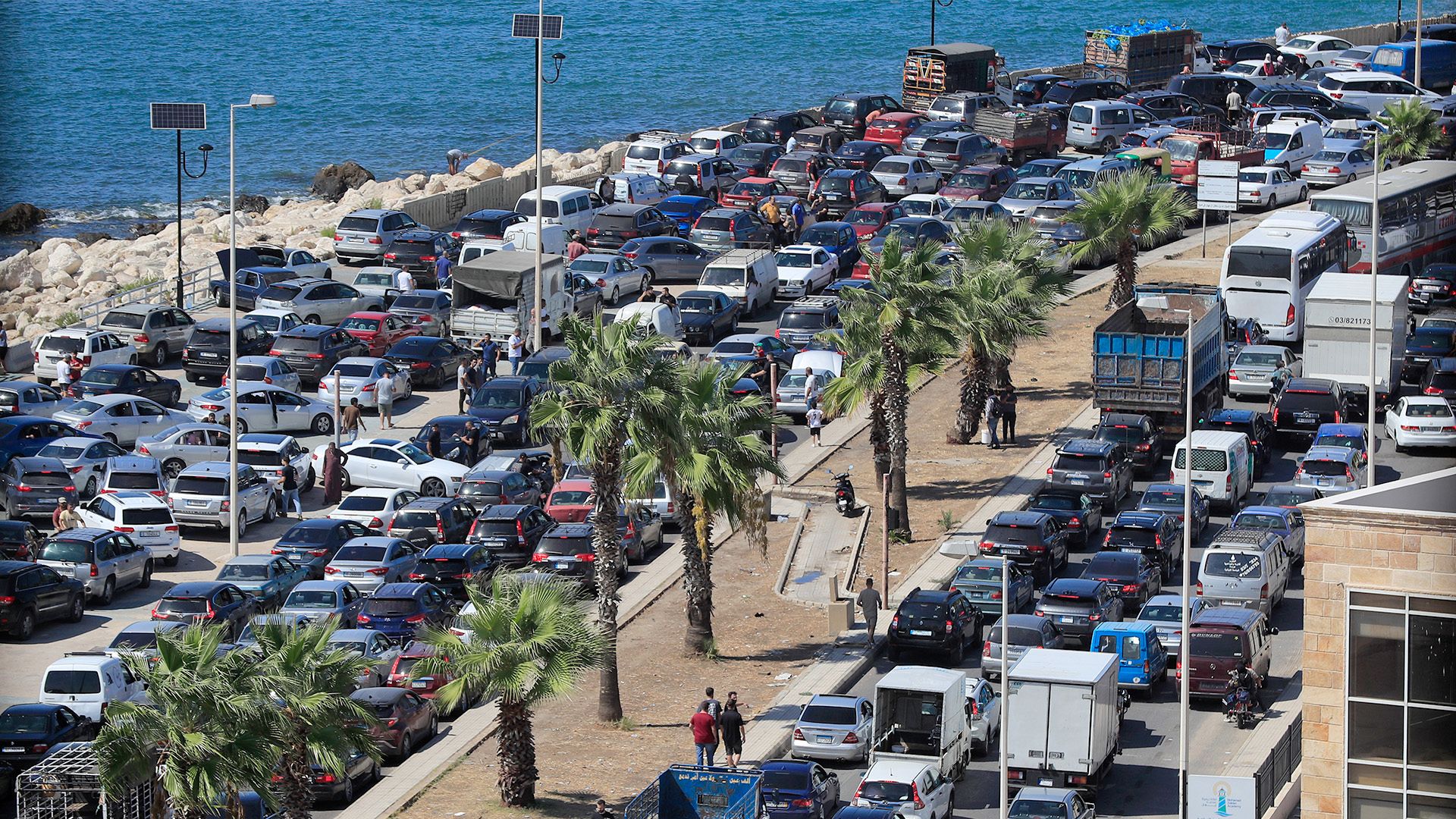 Hunderte Tote - Panik im Südlibanon: Menschen fliehen vor israelischen ...