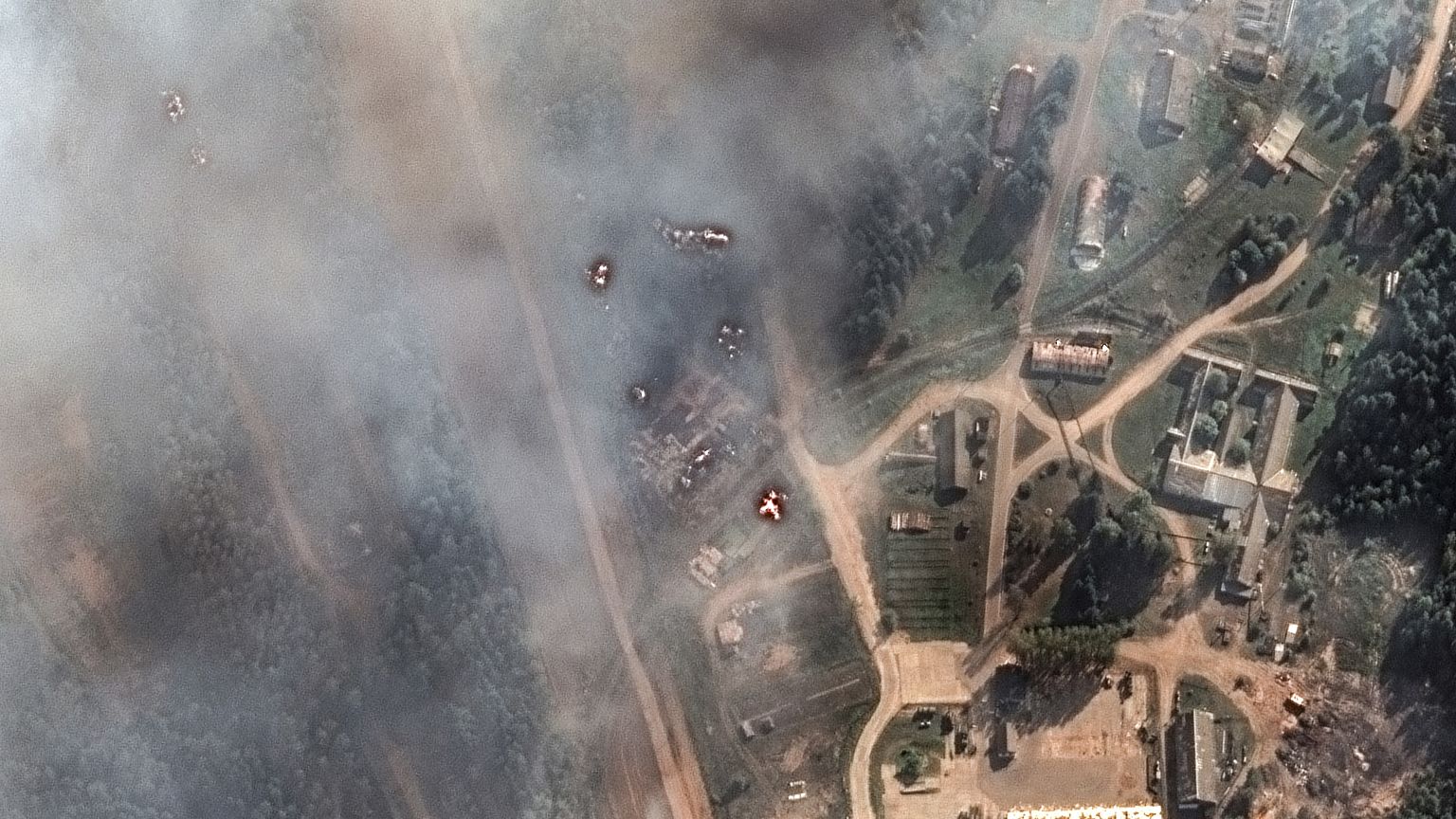 Kyiv is testing Kremlin's 'red lines' by striking its arms depots ...