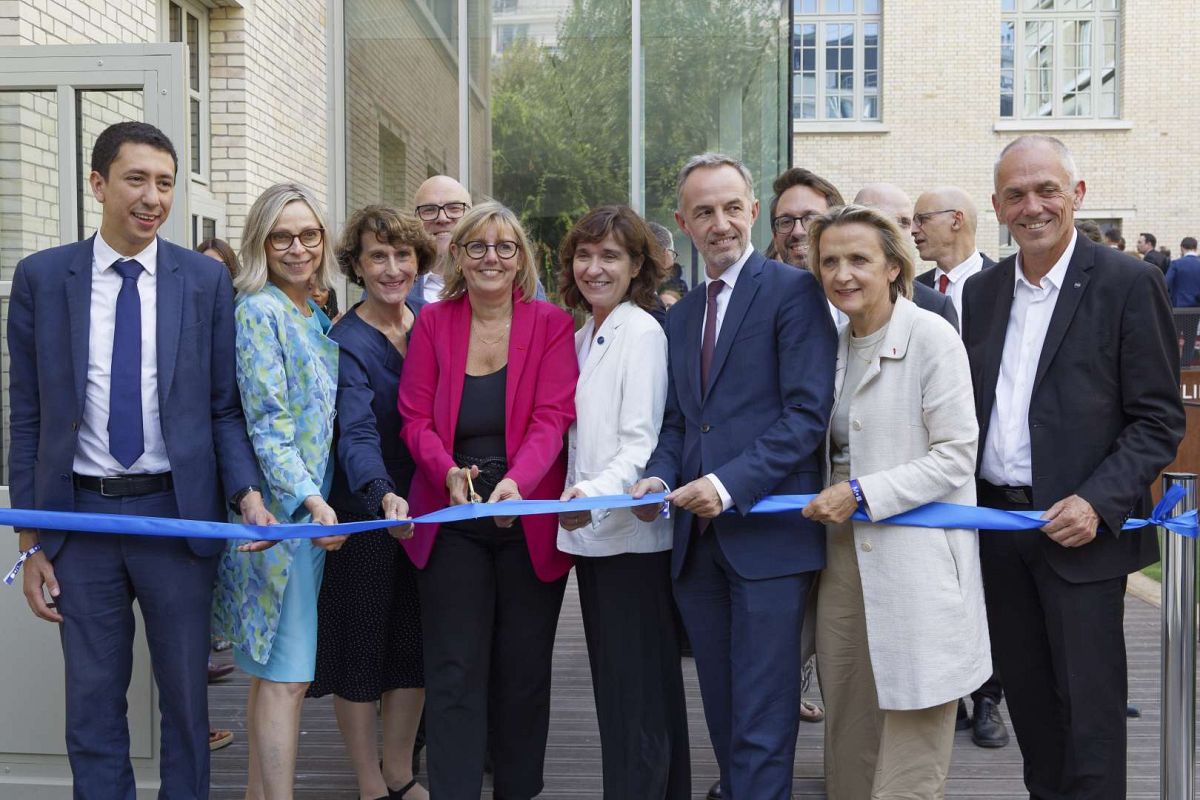 Rebranding mathematics: How researchers came together to create France ...