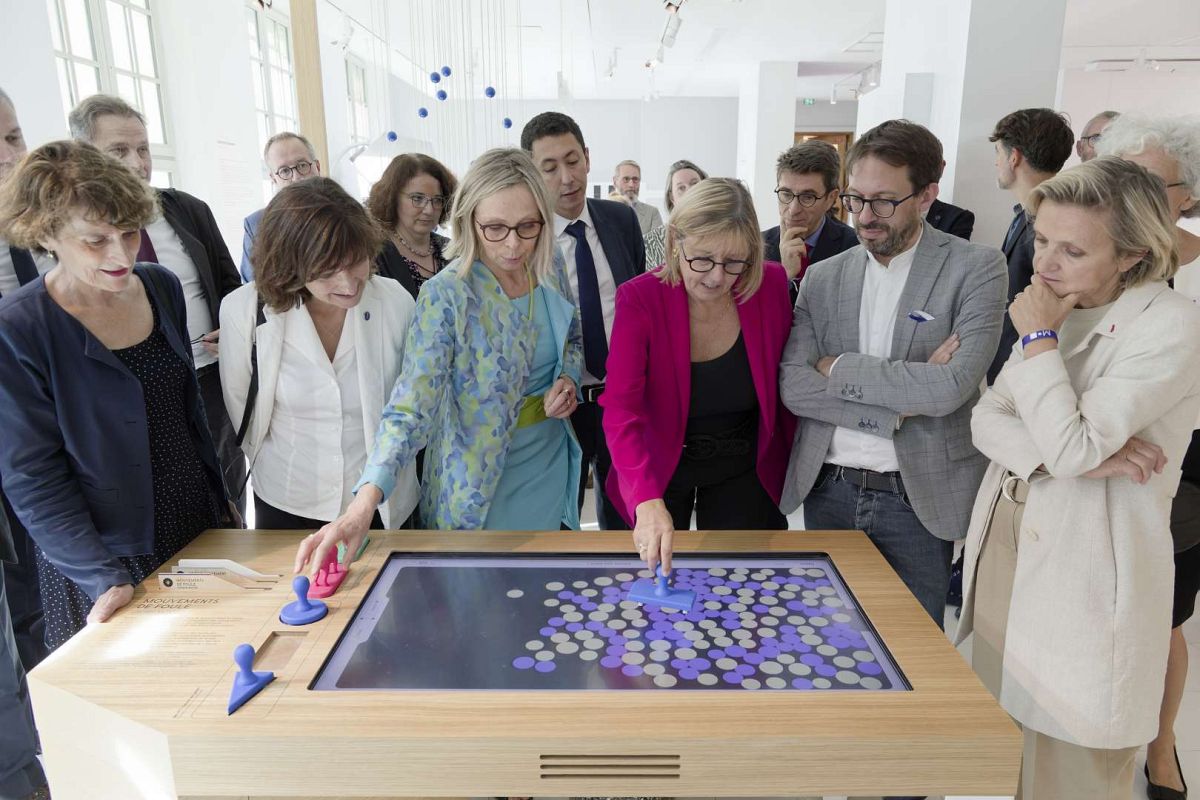 Rebranding mathematics: How researchers came together to create France ...