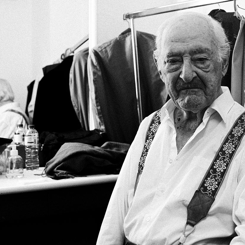 Meet Ruy de Carvalho, the world's oldest working actor in theatre ...