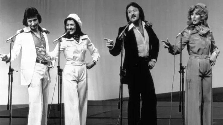 UK Eurovision winner Martin Lee, singer of Brotherhood Of Man, dies ...