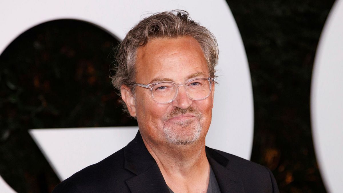 Uno de los médicos del actor Matthew Perry, Mark Chavez, se declara ...