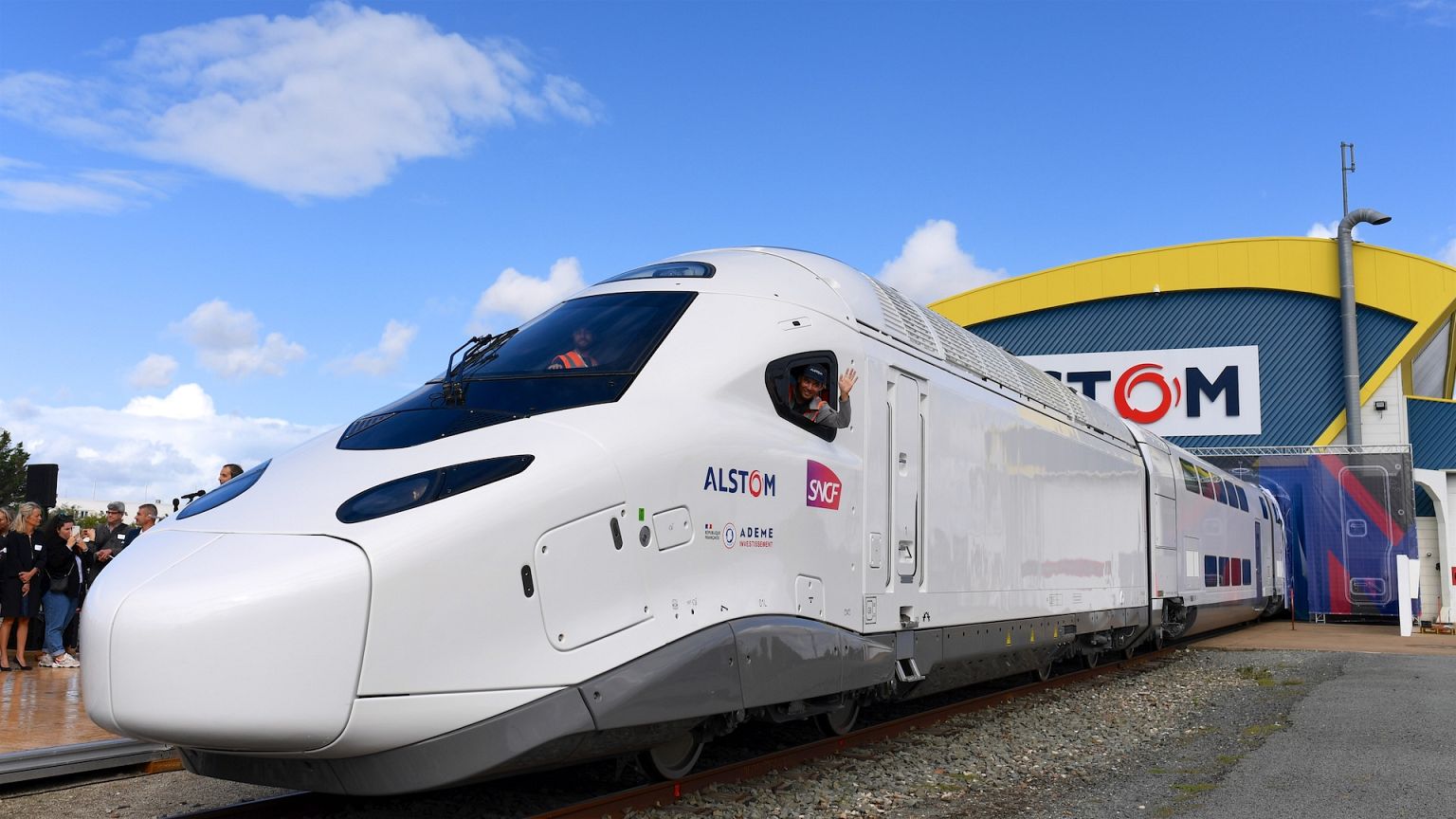 Alstom gets order from French company Proxima for 12 high-speed trains ...
