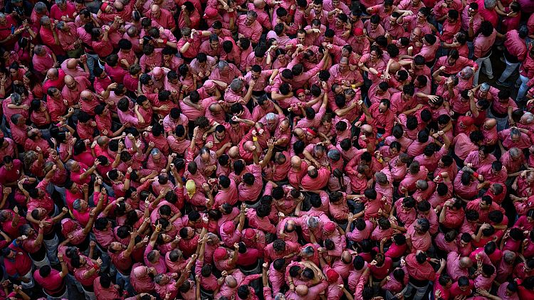 In pictures: Tarragona's death-defying human tower competition returns ...