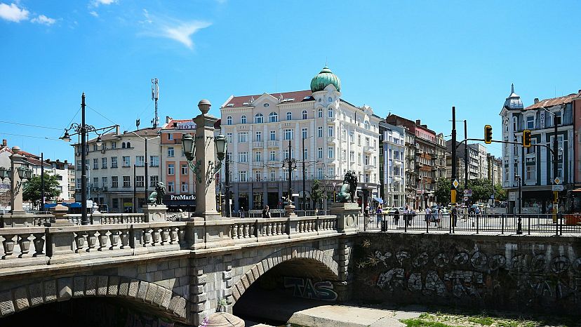 Sofia, Bucharest, Budapest: The best European cities for travellers on a budget | Euronews