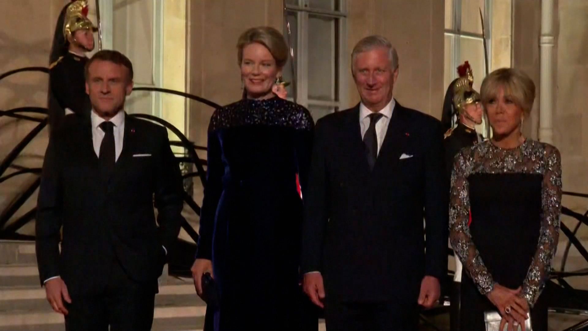 Video. No Comment: Empfang des belgischen Königs im Élysée-Palast ...