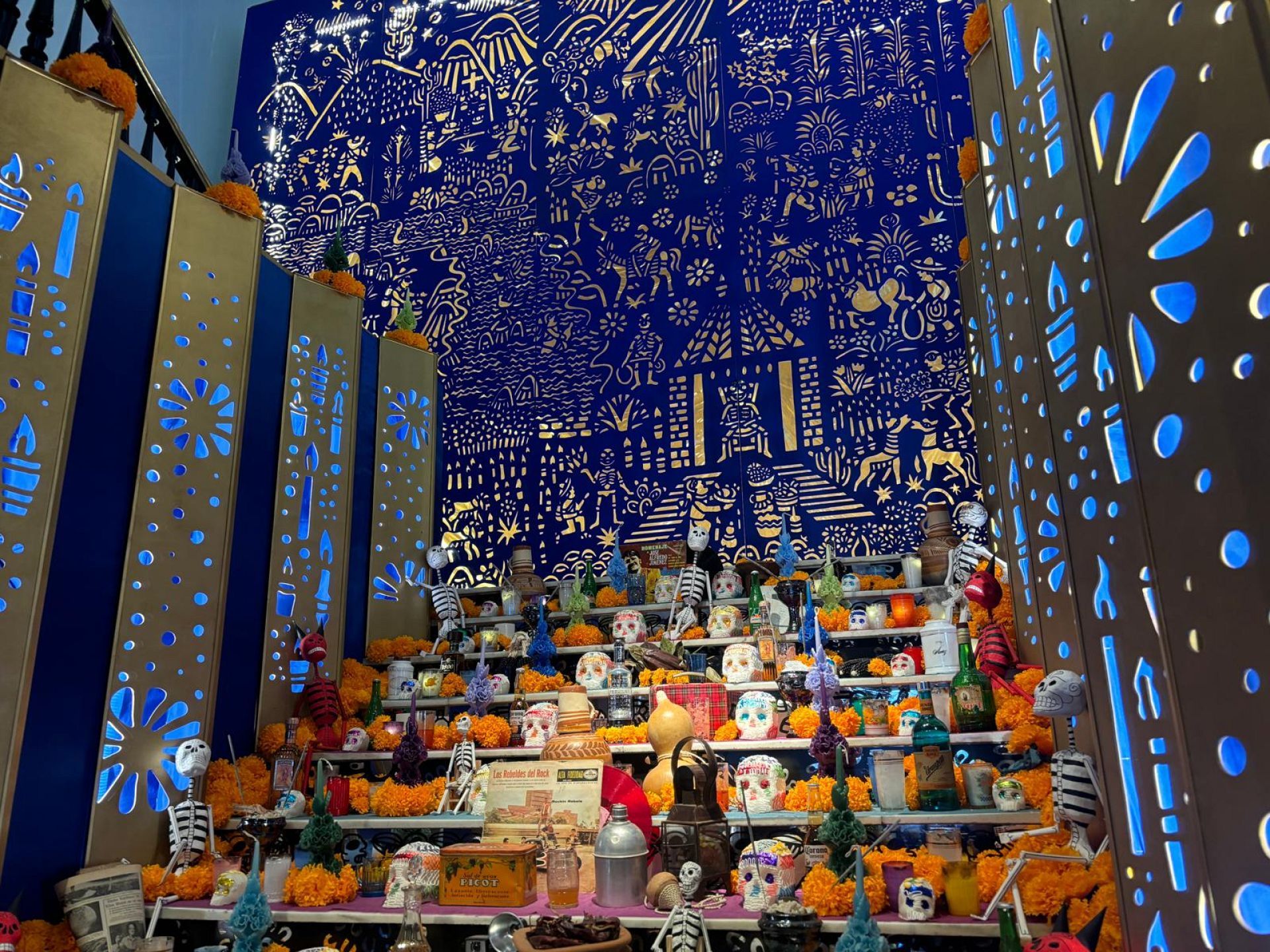 Así es el altar del Día de Muertos más grande de Europa, un homenaje al ...