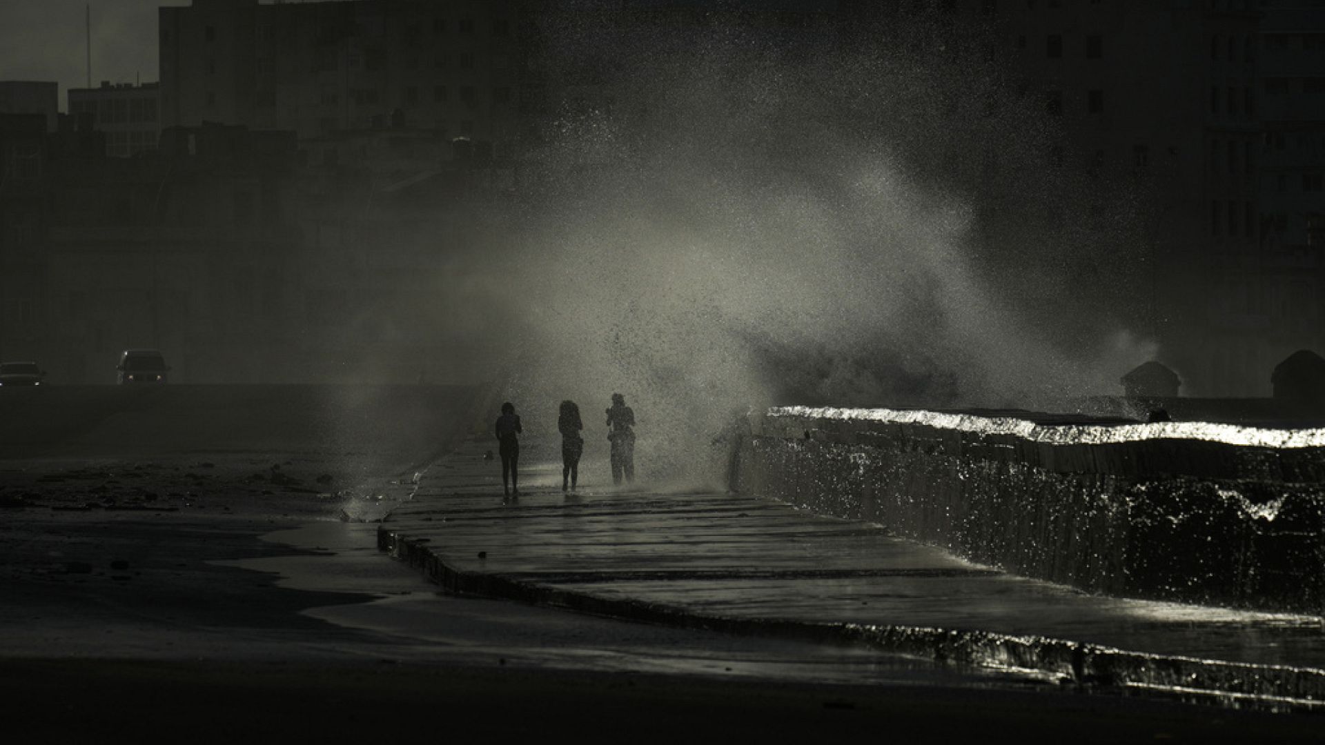 Cuba: Hurricane Oscar causes havoc amid massive power outage in Havana ...