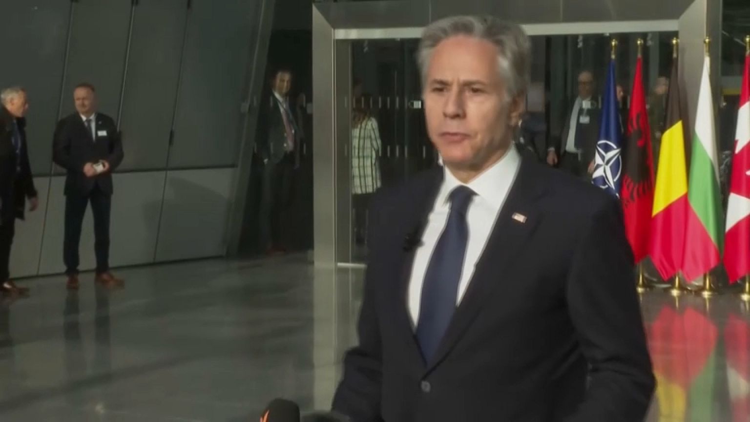 Αιφνιδιαστικά στις Βρυξέλλες ο Μπλίνκεν για επείγουσες συνομιλίες με ΕΕ ...