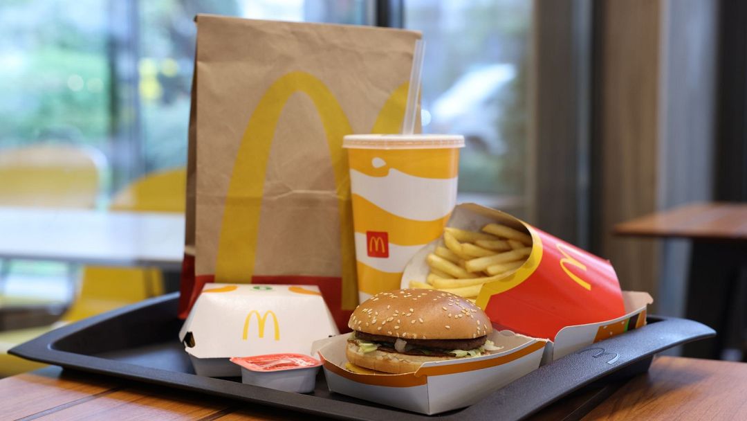 McDonald's E. coli food poisoning: Cases increase to 104 in outbreak tied to slivered onions ...