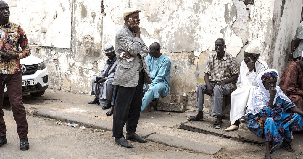 Législatives au Sénégal : quelles attentes après la victoire du Pastef ...