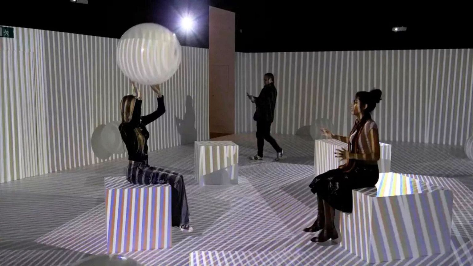 Electric Dreams: Tate Modern explores how artists pioneered the digital age before the Internet ...