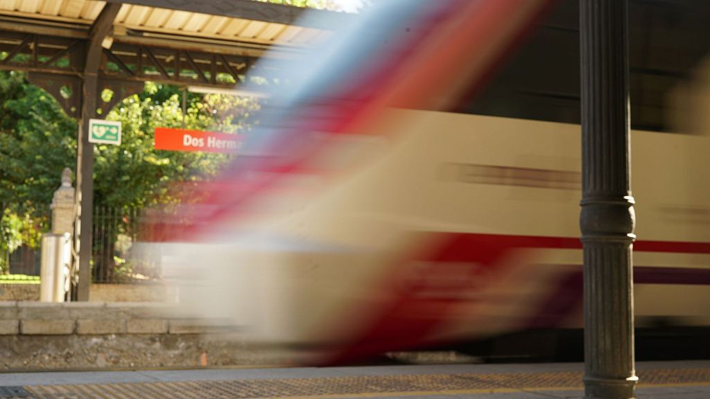All aboard the future: How high-speed battery-powered trains will ...