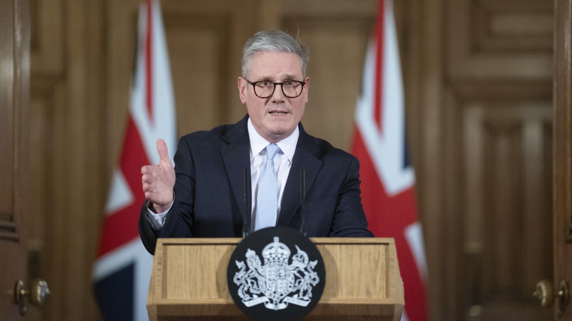 No, UK PM hasn't told citizens who disagree with him to leave the ...
