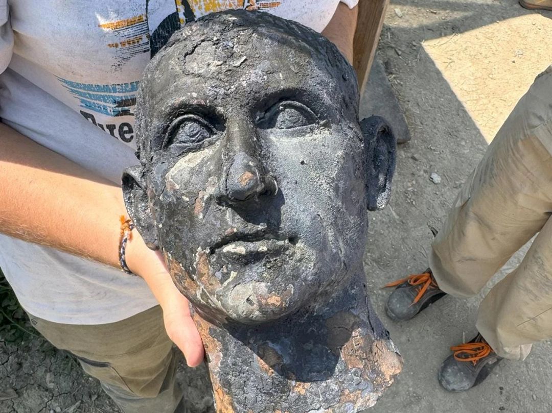 Statues, jewels and still-intact eggs among treasures found at ancient ...