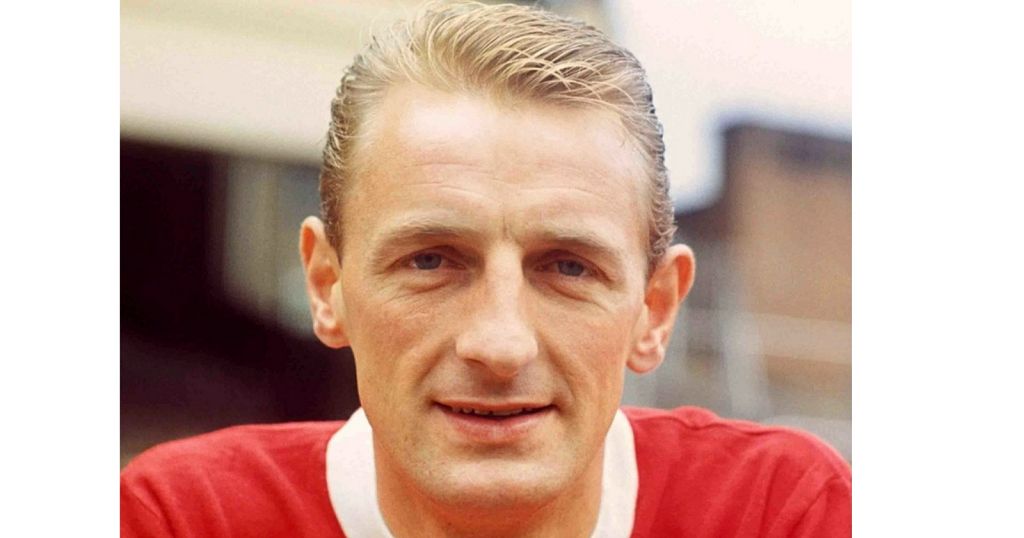 La vida y el legado de George Eastham: un tributo a una leyenda del ...