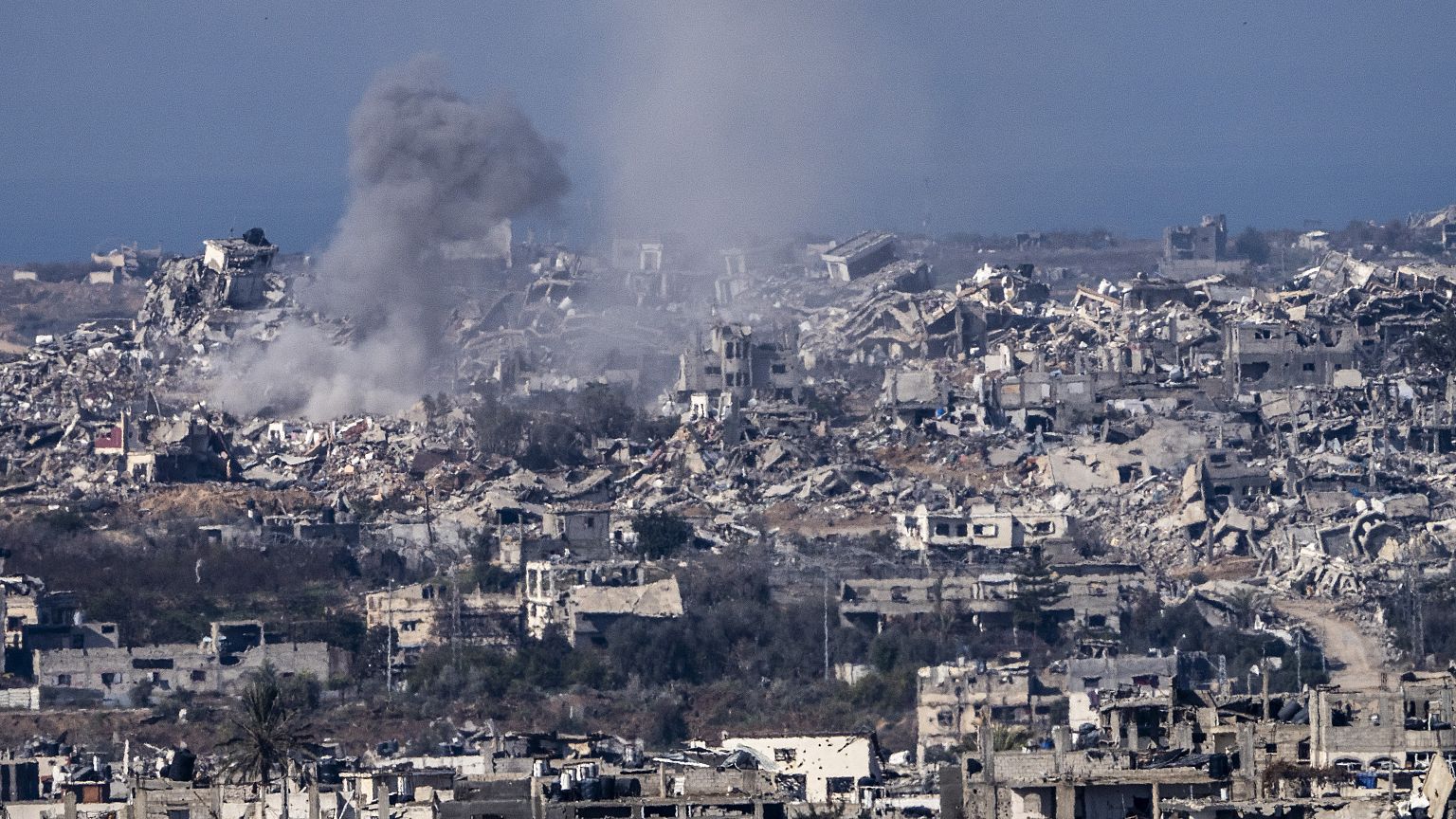 Al menos 17 muertos tras los mortales ataques aéreos israelíes en el ...
