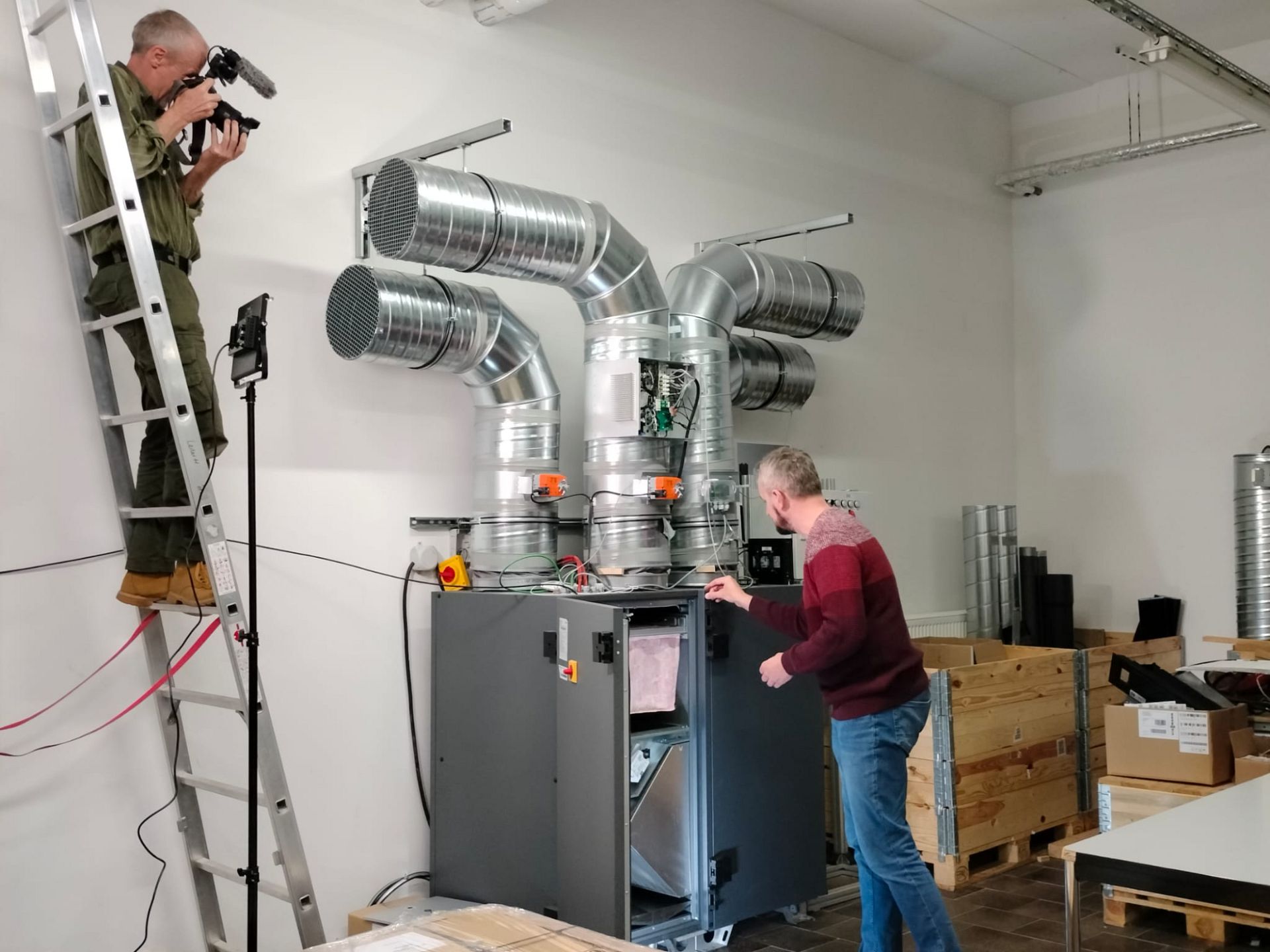 Opening the window: The best way to ventilate your home? | Euronews