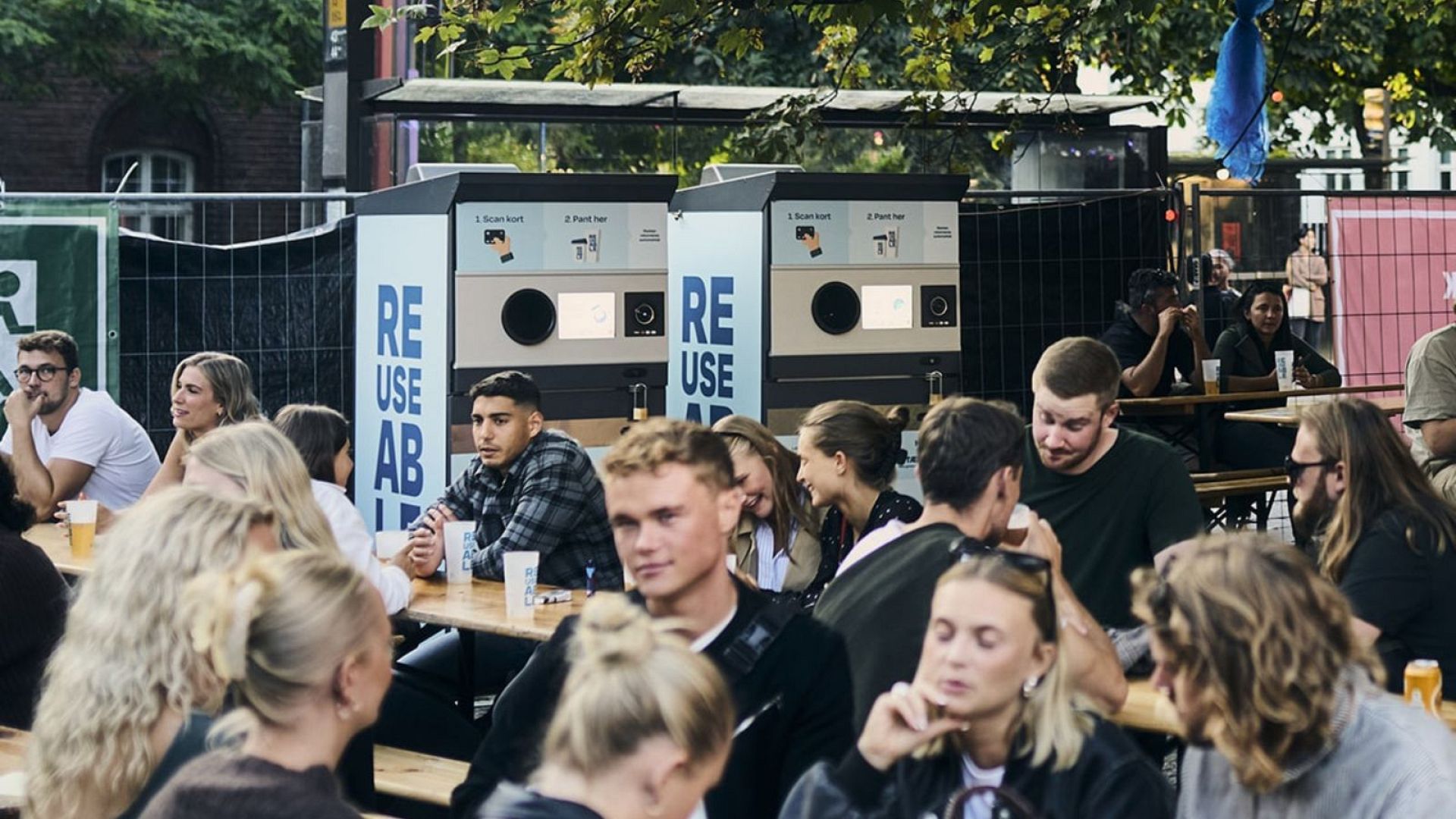 People are paid to return coffee cups in this Danish city - does it ...
