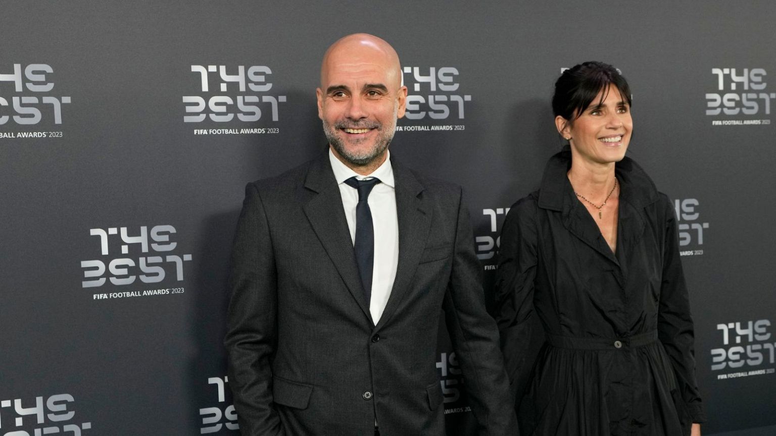 پایان عشق ۳۰ ساله گواردیولا در تلخ‌ترین سال مربیگری؛ کریستینا سرا، همسر پپ کیست؟ | یورونیوز