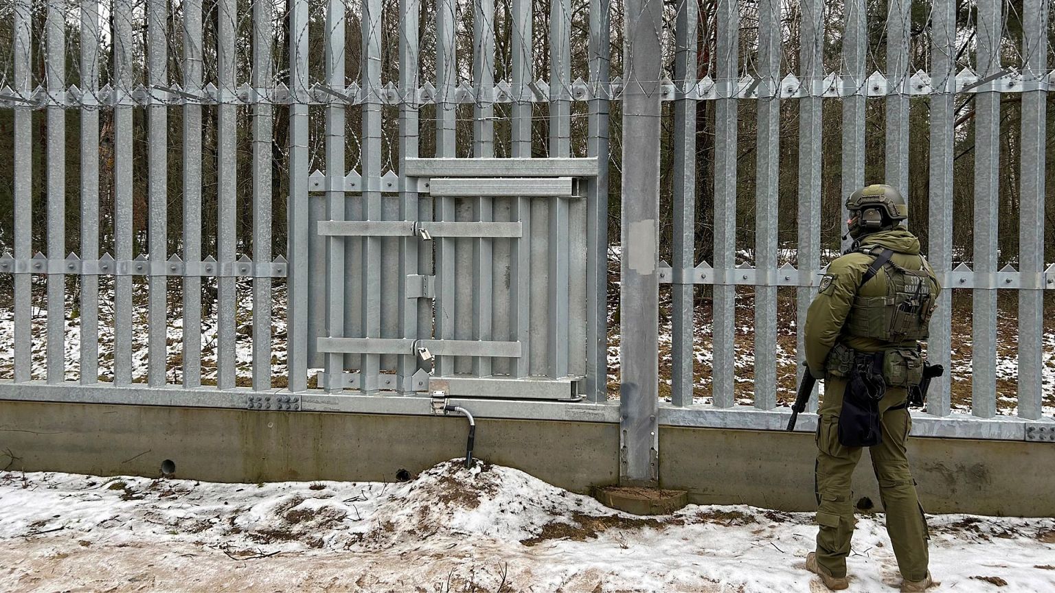 Poland focuses on border security at start of EU presidency | Euronews