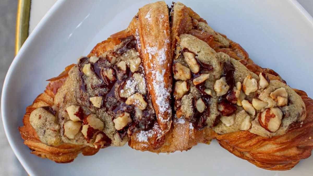 National Croissant Day: How the flakey French pastry evolved from ...