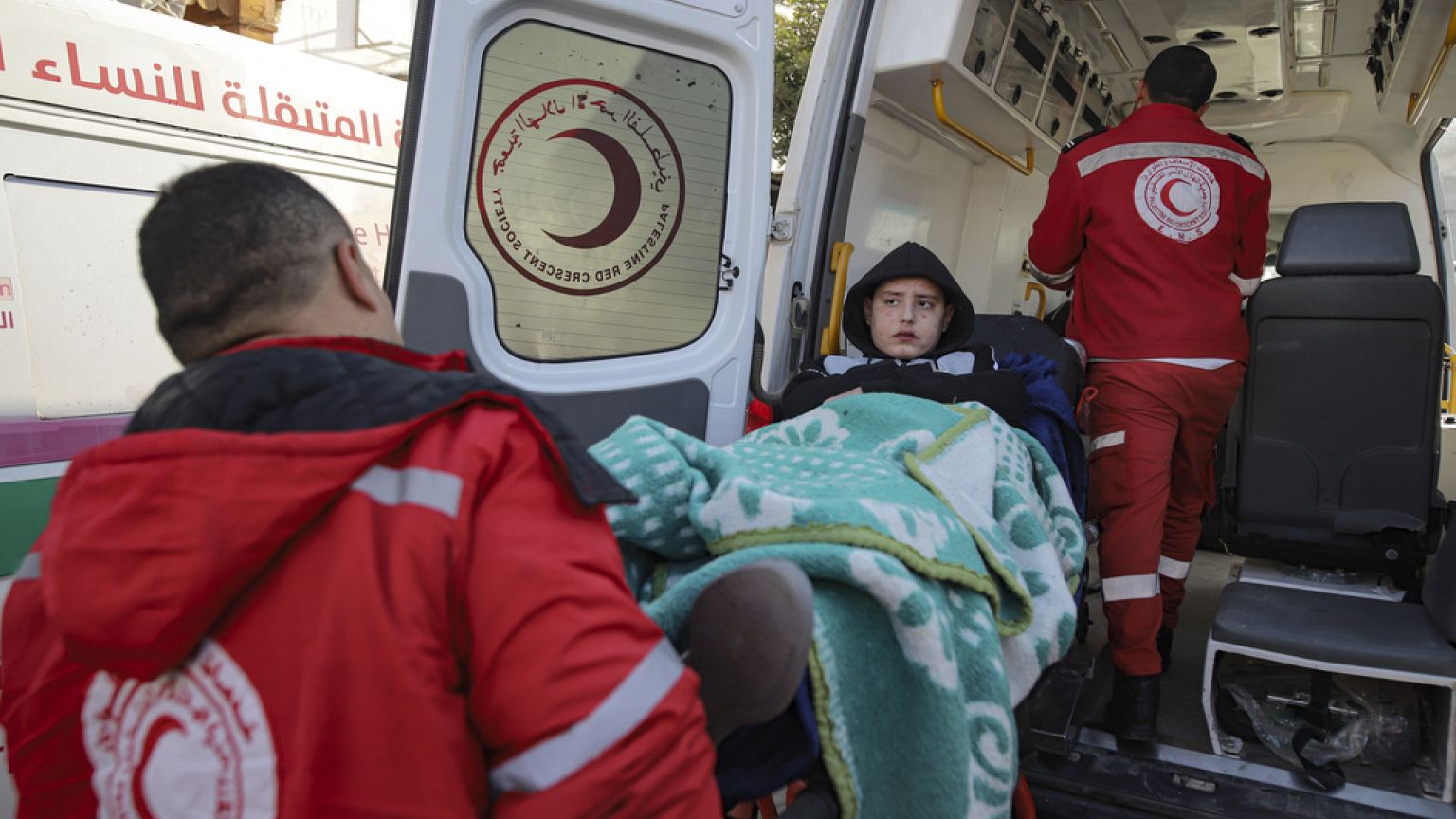 Wounded Palestinian children evacuated to Egypt as Rafah crossing ...